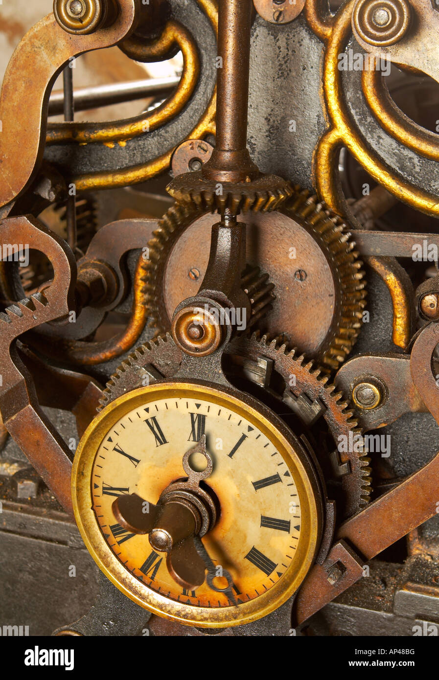The machinery of old and dirty clock Shallow DOF Stock Photo - Alamy