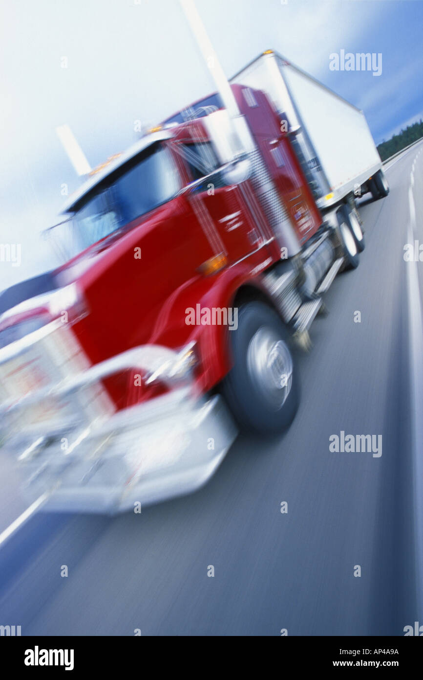 Truck trailer hi hi-res stock photography and images - Alamy