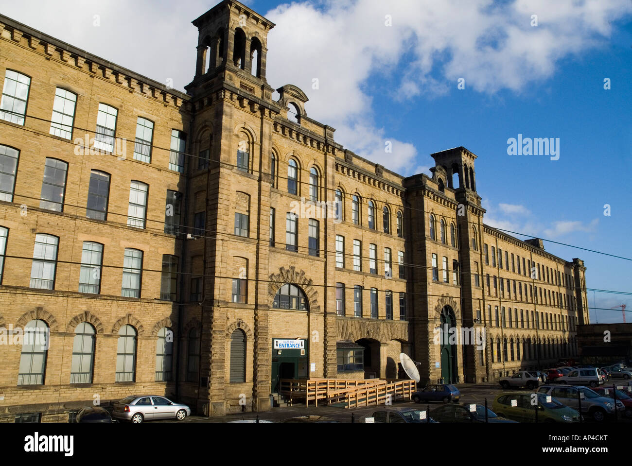 Victorian industrial buildings hi-res stock photography and images - Alamy