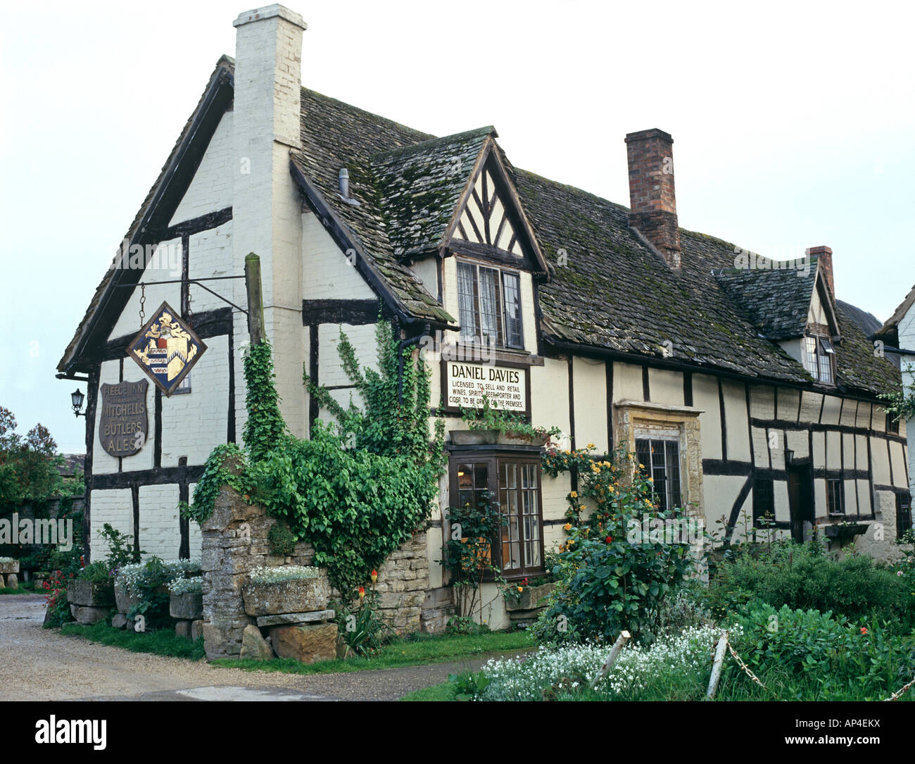 Fleece inn, bretforton hi-res stock photography and images - Alamy