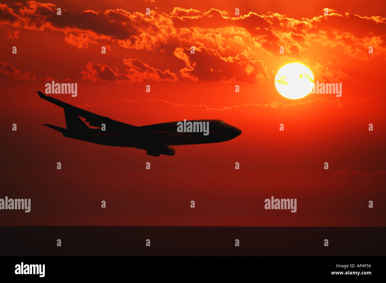 Airplane creation hi-res stock photography and images - Alamy