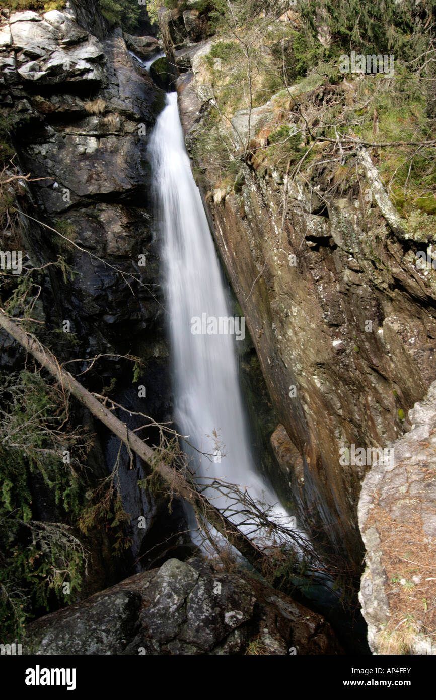 Obrovsky vodopad faterfall High Tatras, Slovakia Stock Photo - Alamy