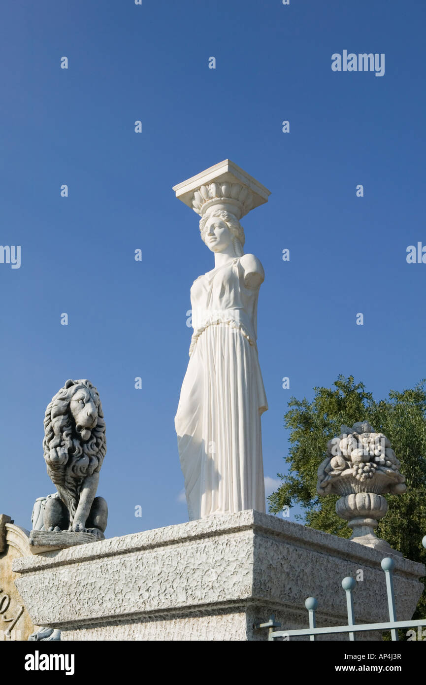 Greek lawn ornament statue showplace hi-res stock photography and ...