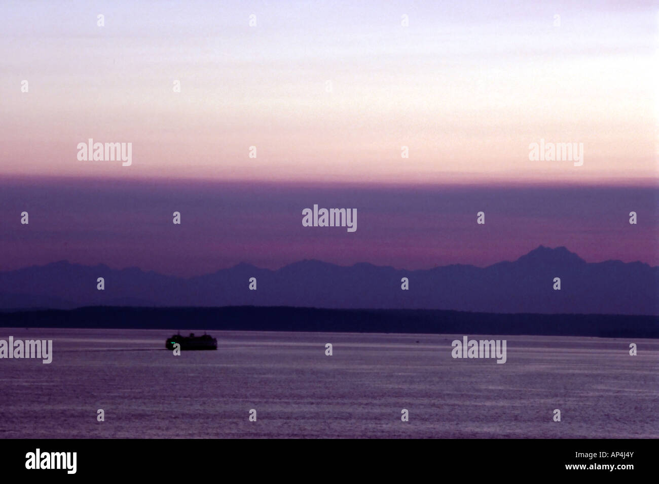 Puget sound ferry cascade hi-res stock photography and images - Alamy