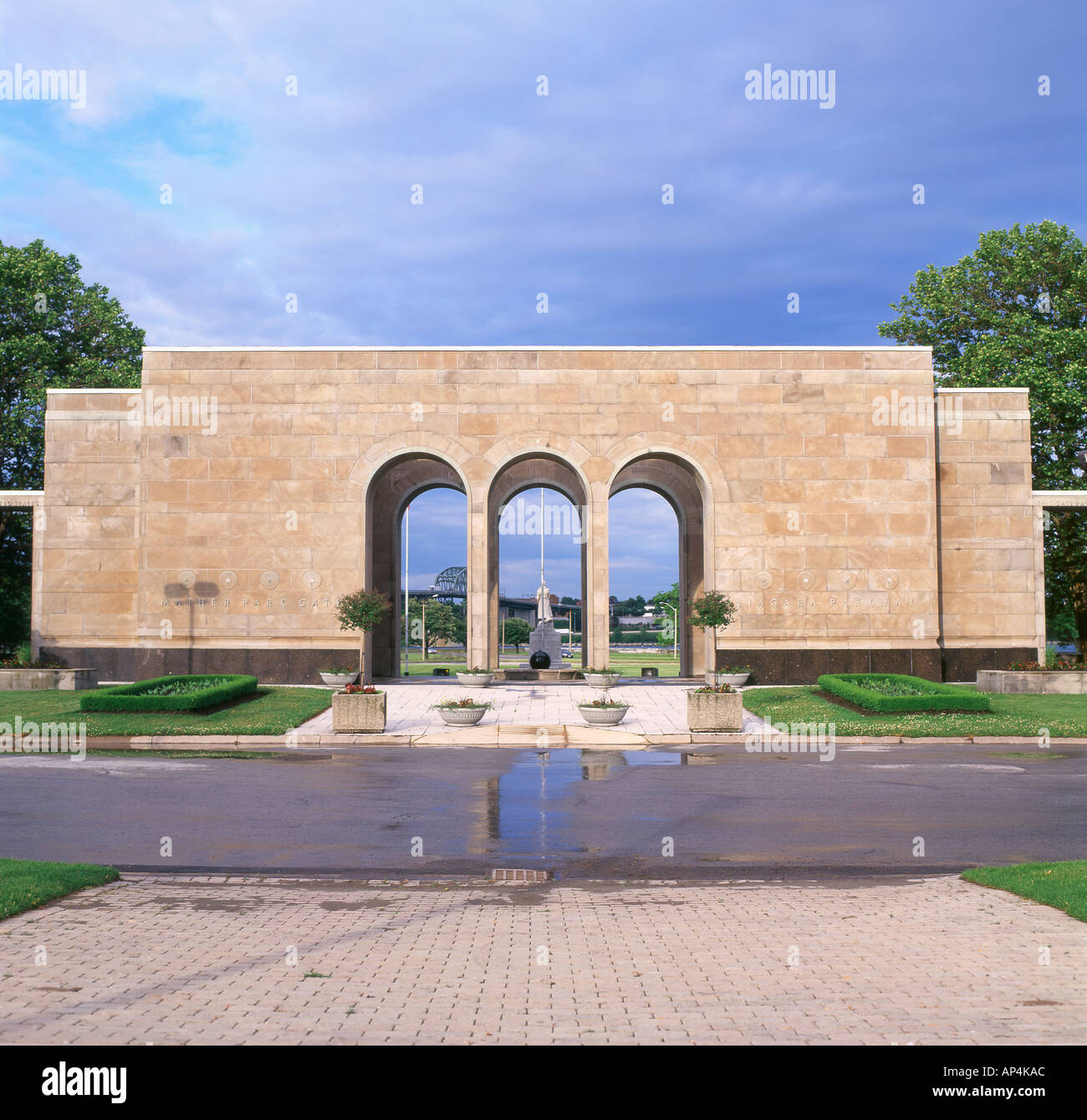 Mather Park Gate Fort Erie Niagara Peninsula Ontario Canada Stock Photo ...