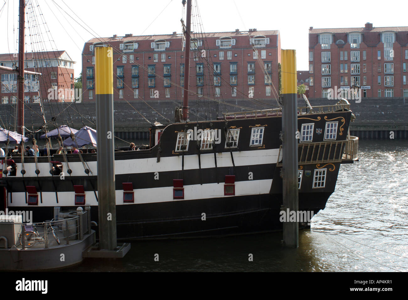 Hansa bremen ship hi-res stock photography and images - Alamy