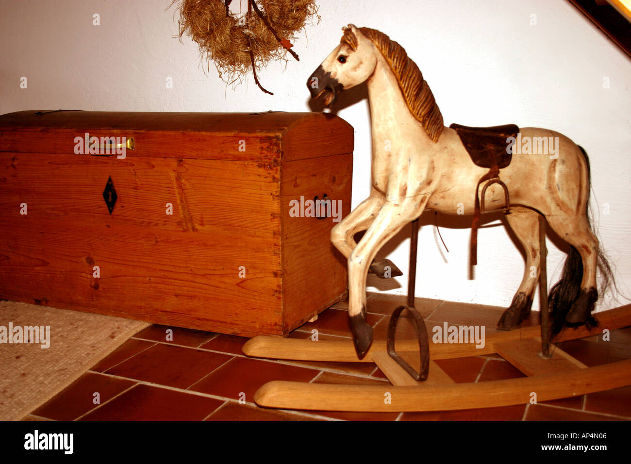 Old fashioned rocking horse hi-res stock photography and images - Alamy
