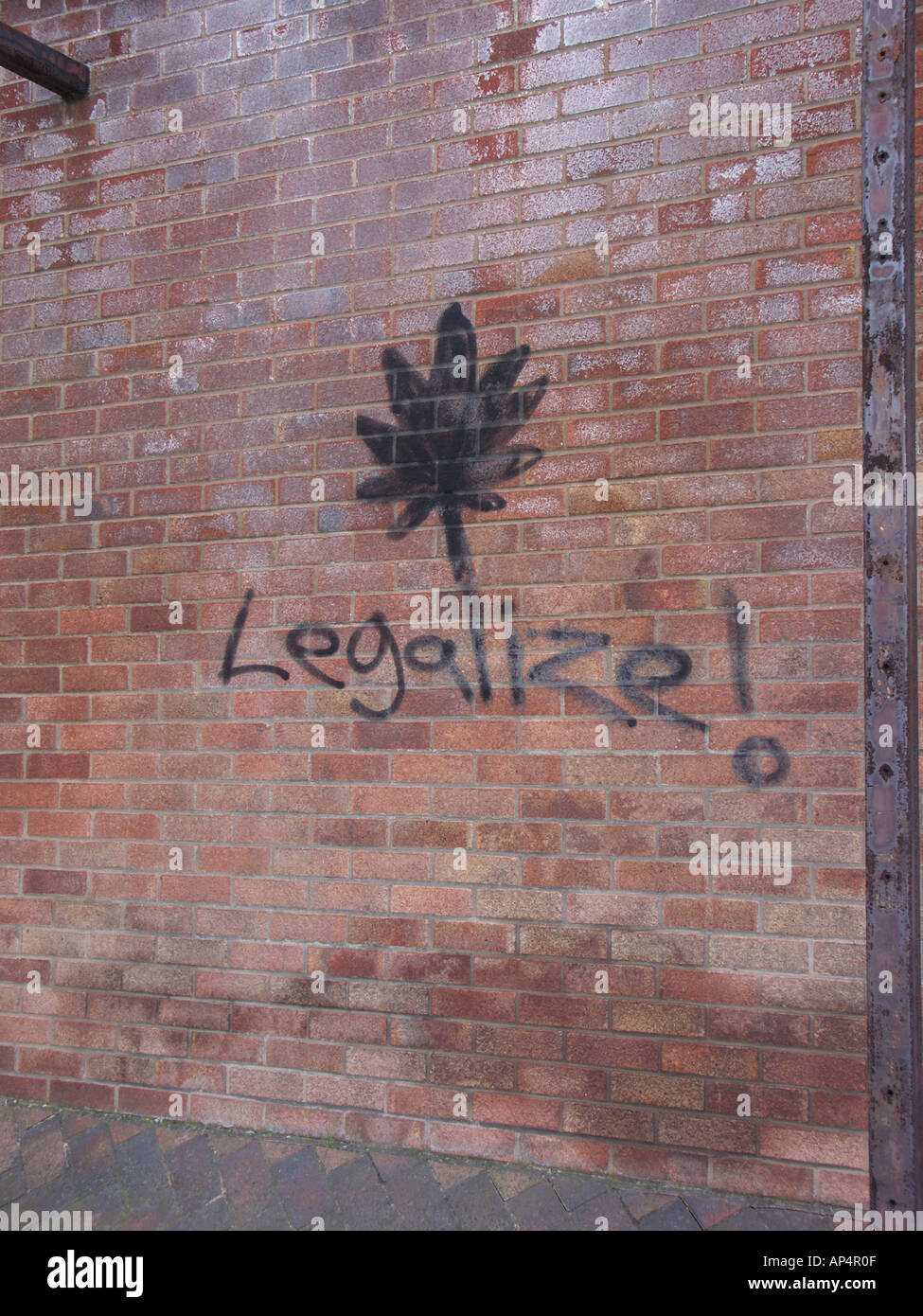 Ganja graffiti hi-res stock photography and images - Alamy