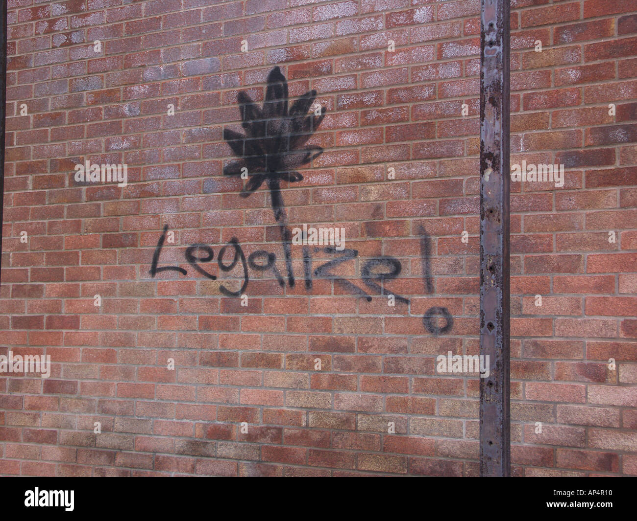 Ganja graffiti hi-res stock photography and images - Alamy