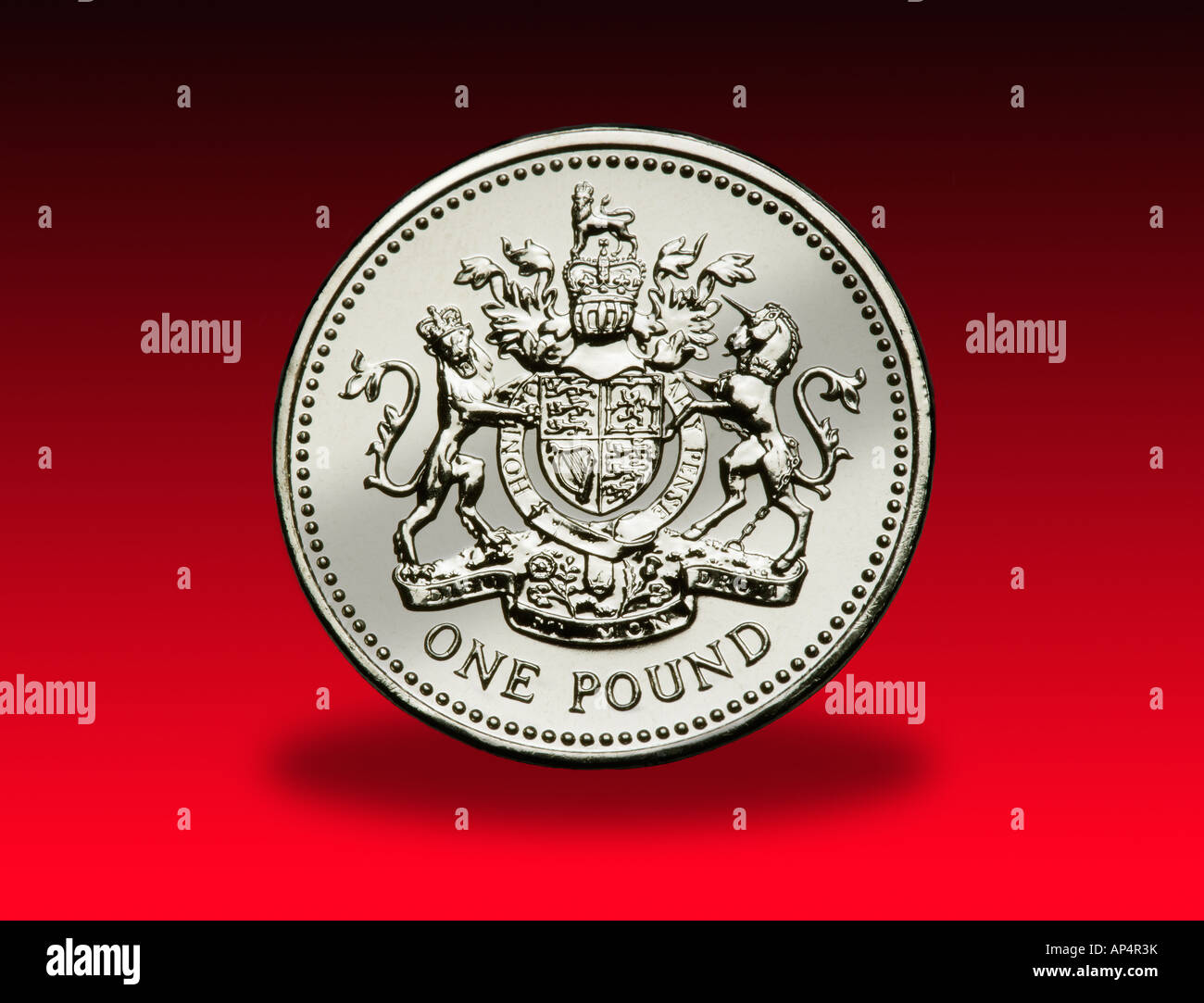 Pound coin reverse side hi-res stock photography and images - Alamy