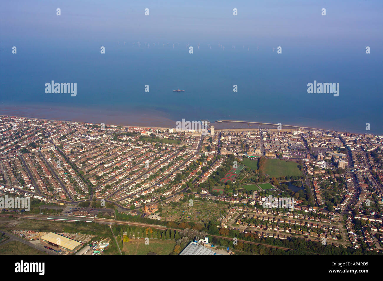 Offshore windfarm from beach hi-res stock photography and images - Alamy