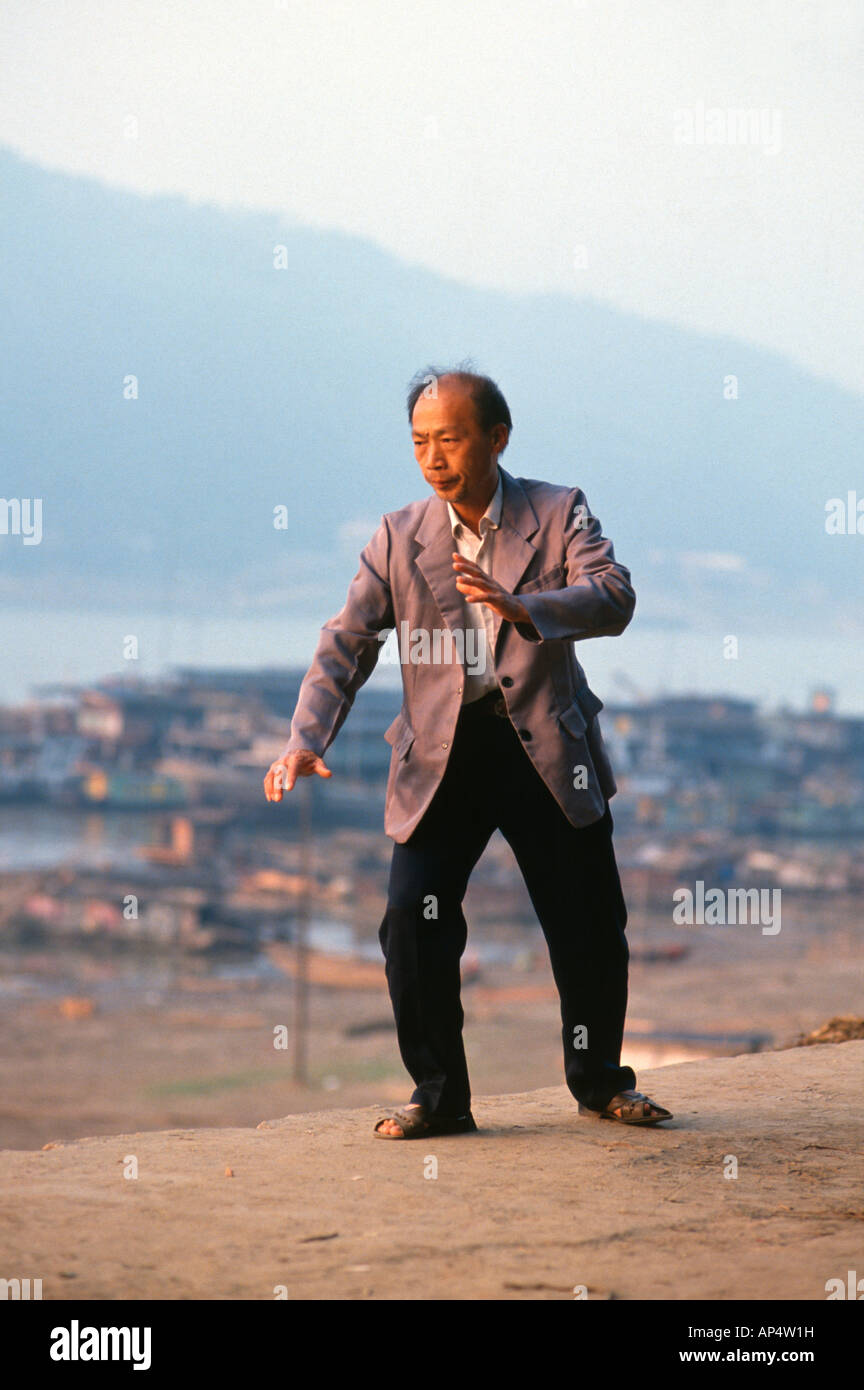 Tai chi chuan taichi hi-res stock photography and images - Alamy