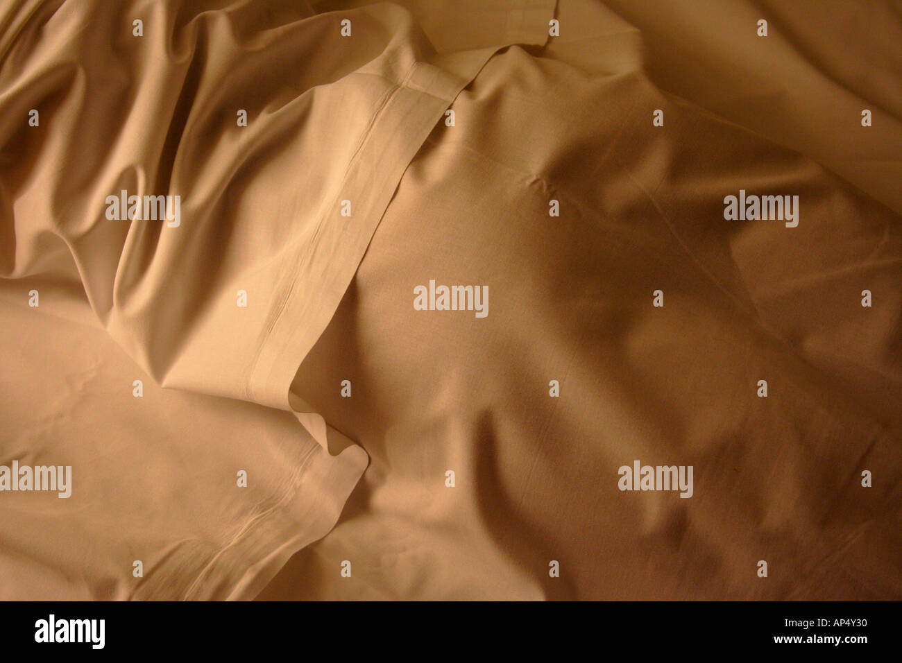 Body under sheets Stock Photo - Alamy