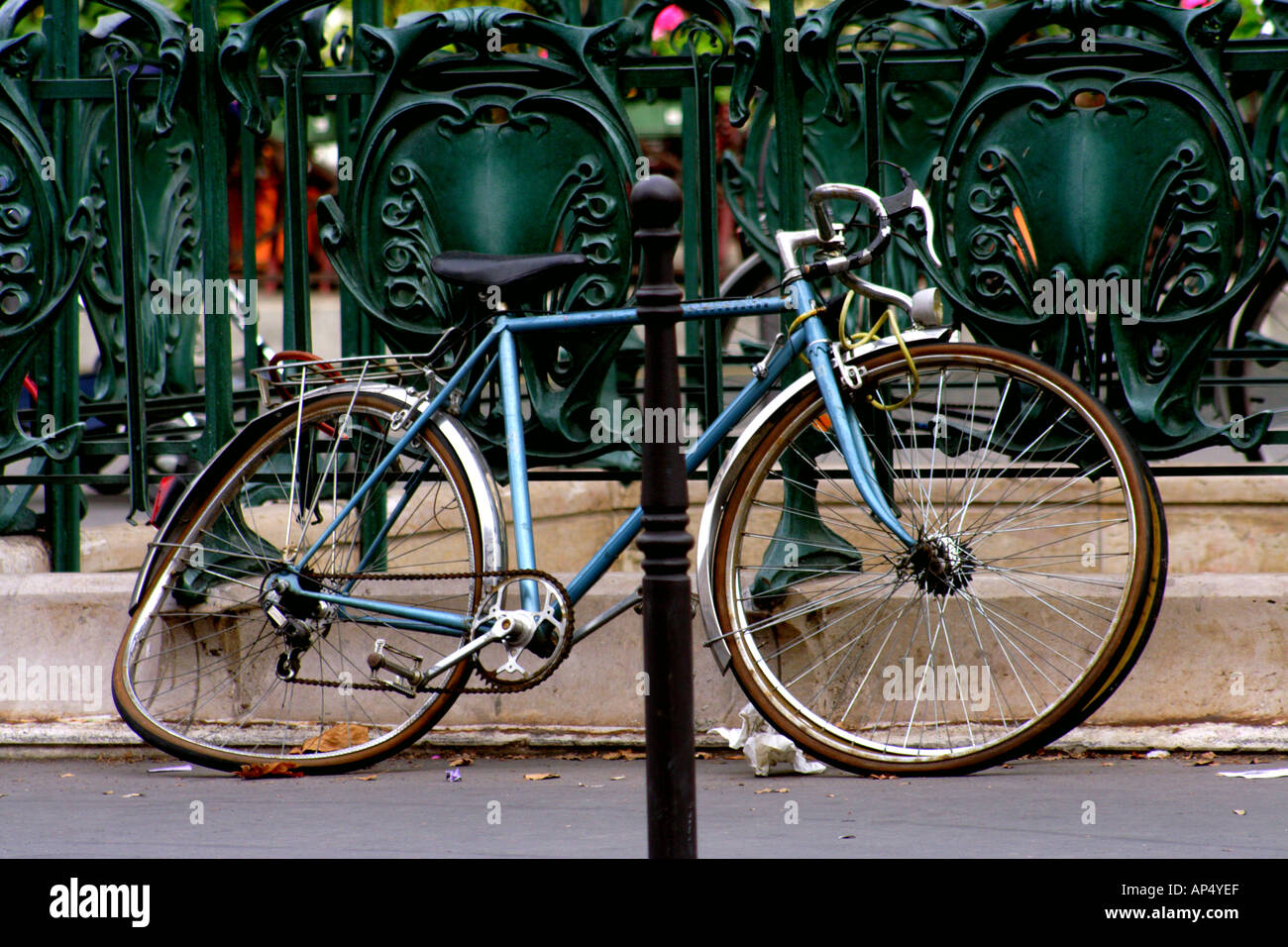 Bent damaged bicycle wheel hi-res stock photography and images - Alamy