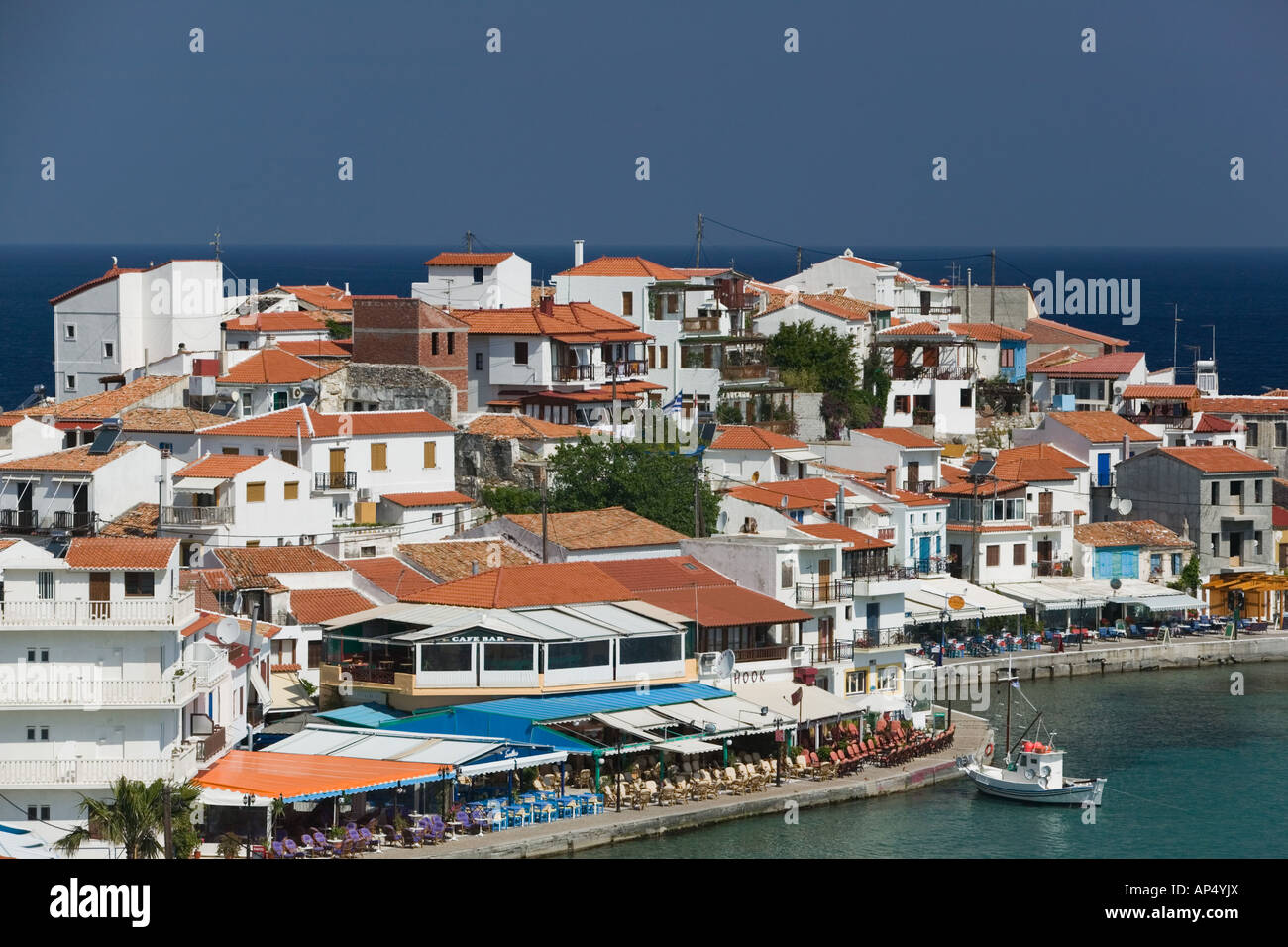 GREECE, Northeastern Aegean Islands, SAMOS, Kokkari: Kokkari Waterfront ...