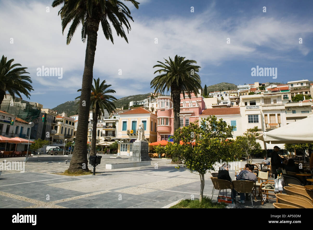 GREECE, Northeastern Aegean Islands, SAMOS, Vathy (Samos Town): Plateia ...
