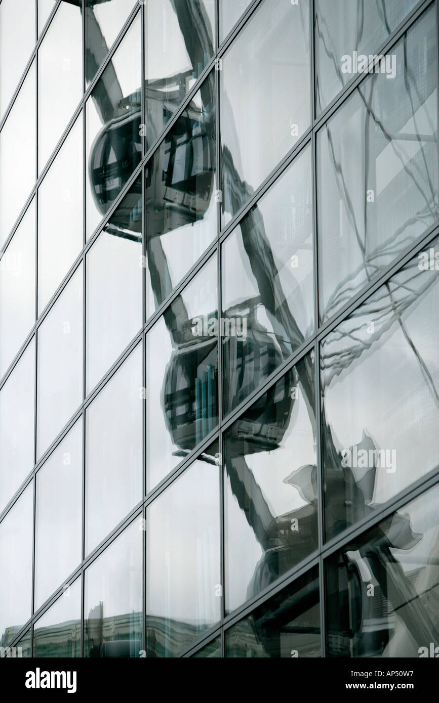 Reflections Of Ferris Wheel In Selfridges Windows, Exchange Square ...
