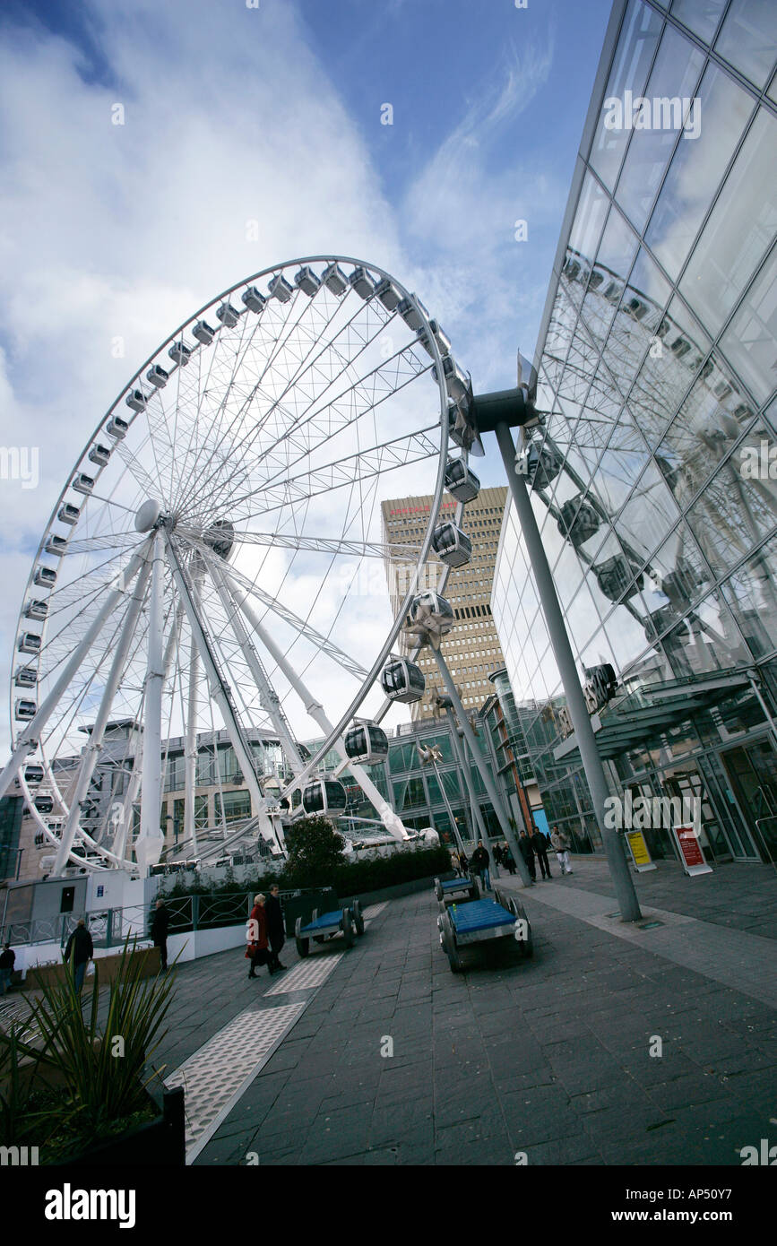 Selfridges exchange square hi-res stock photography and images - Alamy