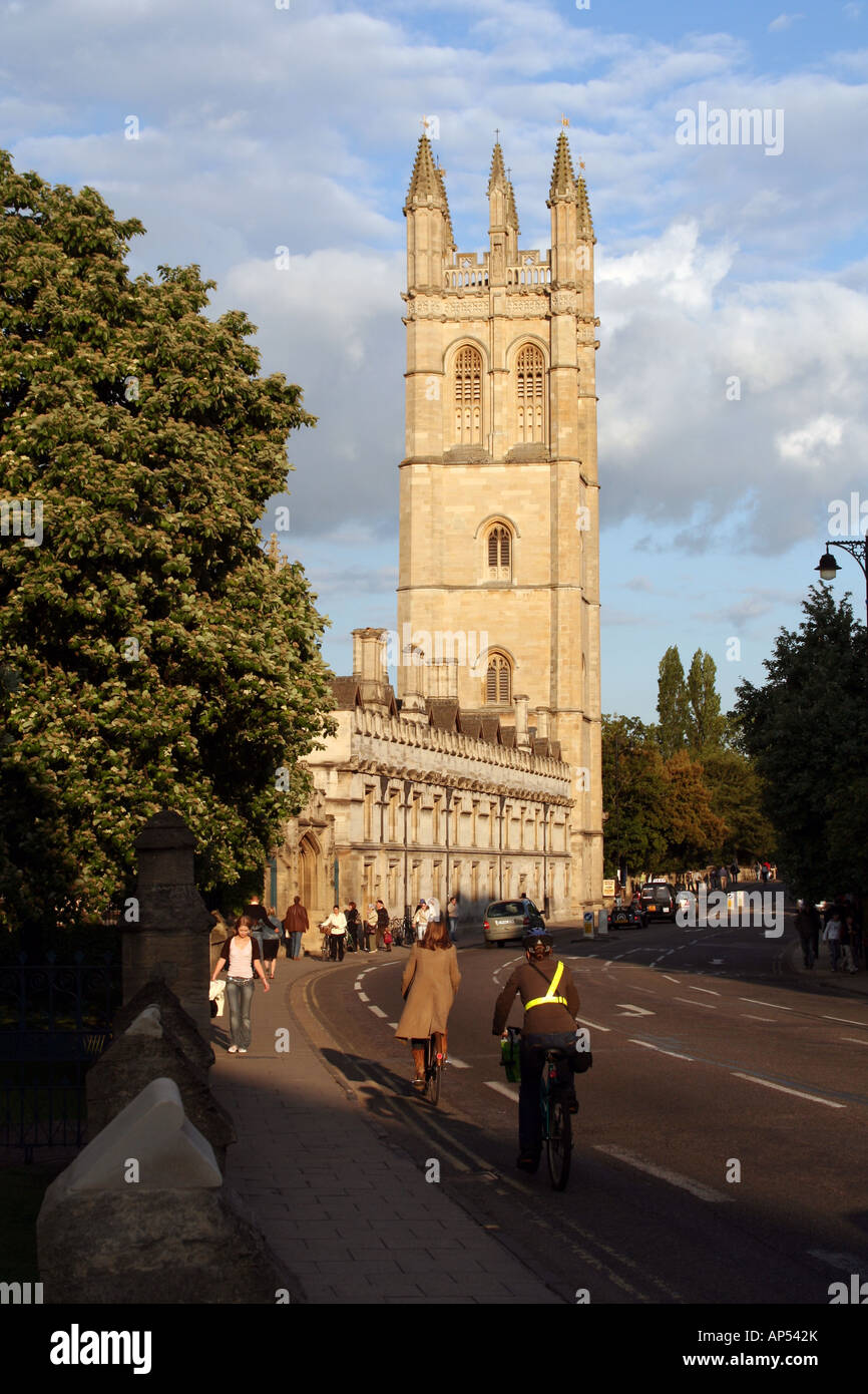 Magdalen College Tower from the High Street, Oxford, UK Stock Photo - Alamy