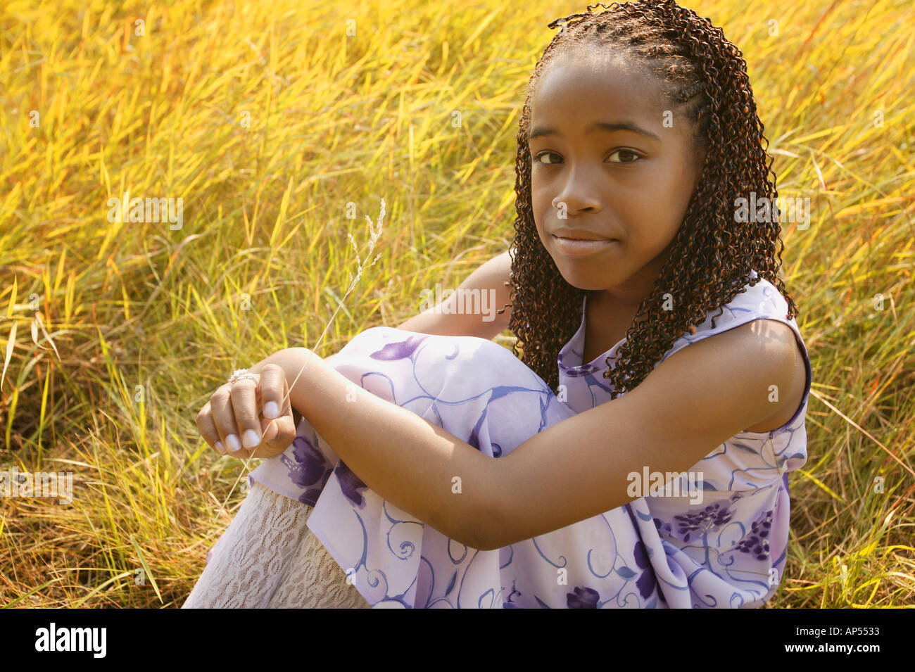 Vulnerable black girl child hi-res stock photography and images - Alamy