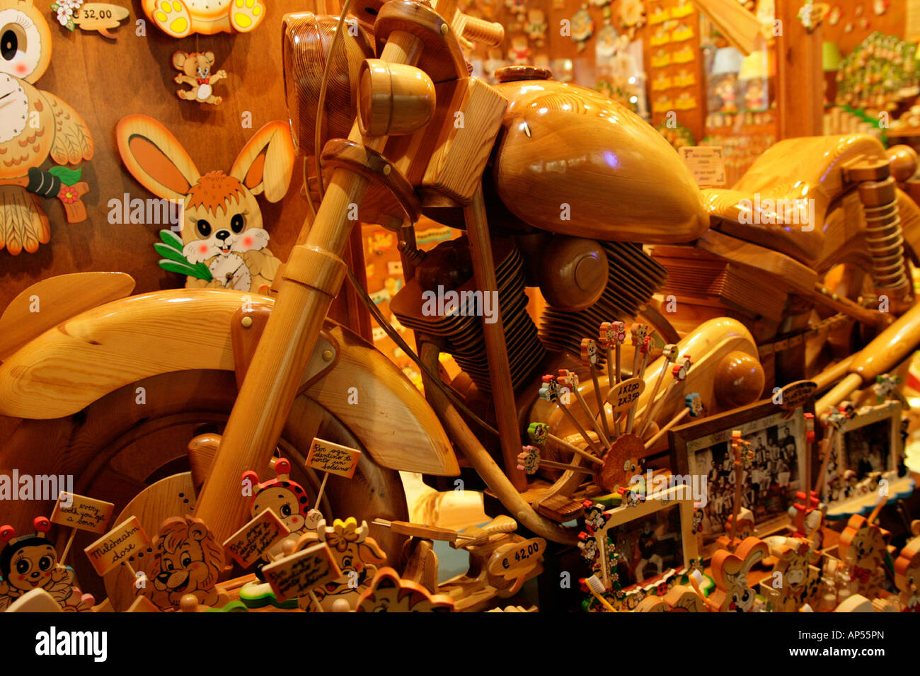 Souvenir shop Venice Italy Stock Photo - Alamy