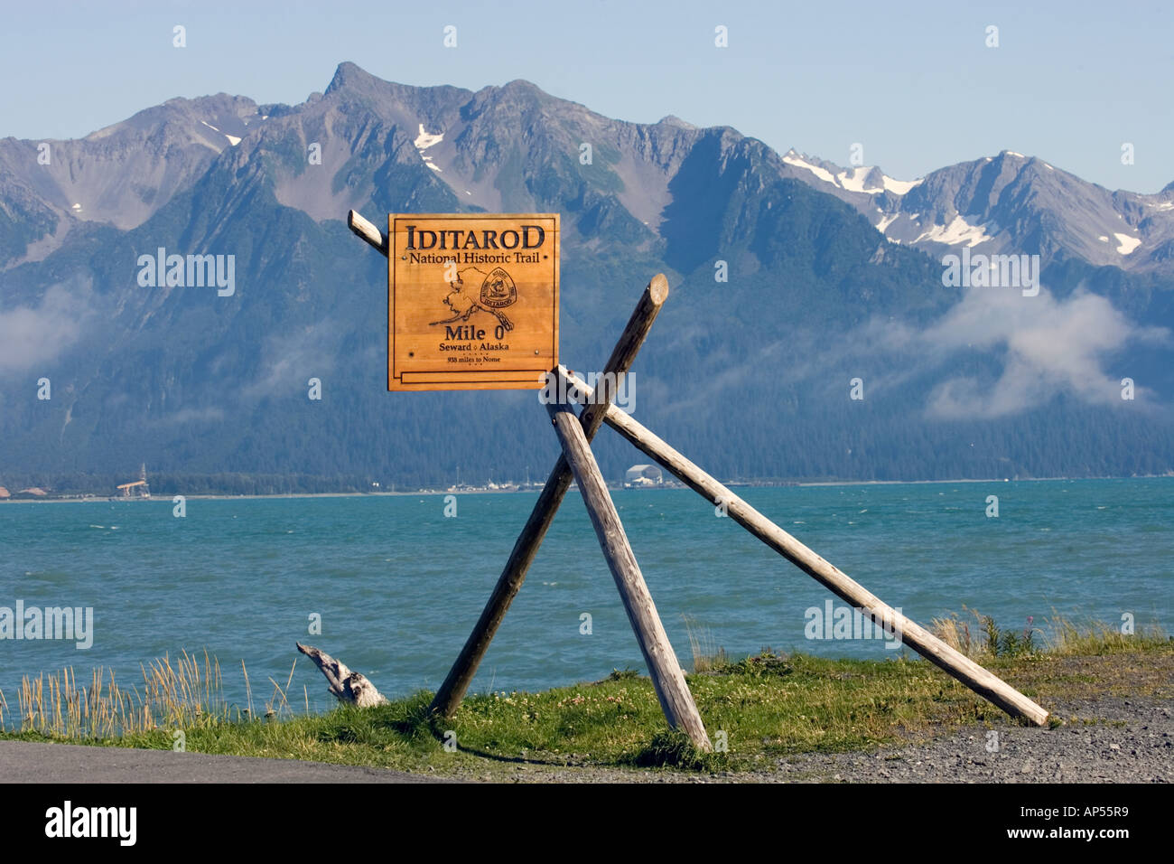 The iditarod trail sign hi-res stock photography and images - Alamy