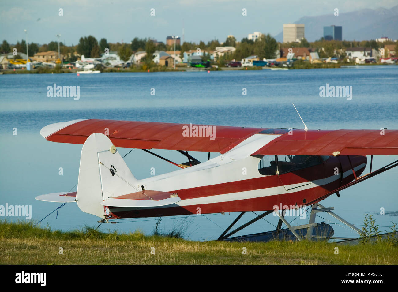 USA, ALASKA, ANCHORAGE: Lake Hood Air Harbor World's Busiest Floatplane ...