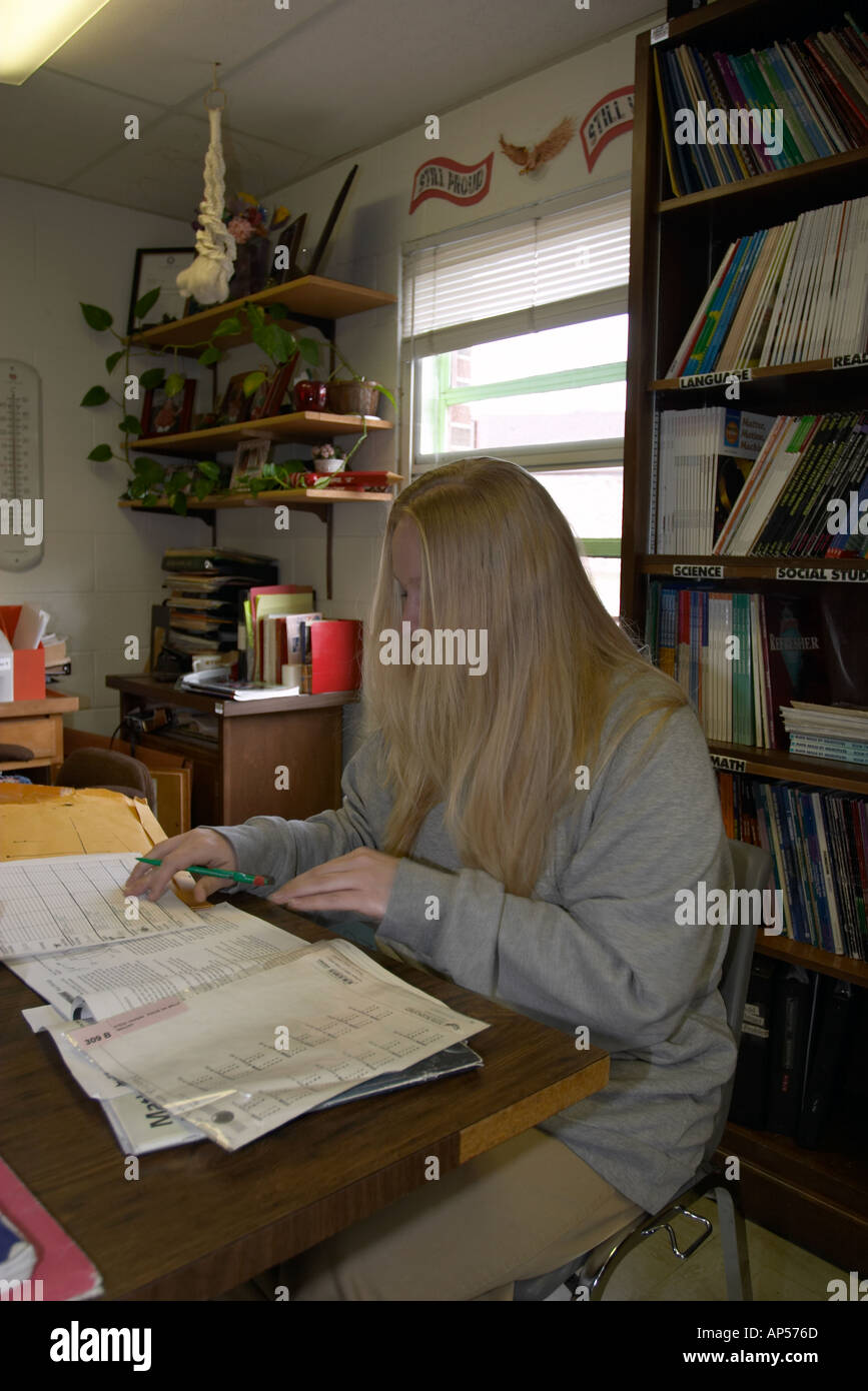 Female inmate at the Nebraska Correctional Center for Women in York ...