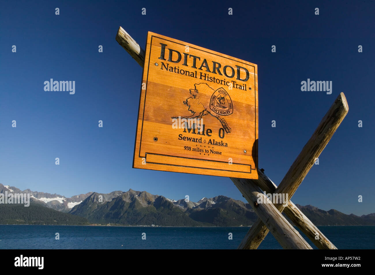 The iditarod trail sign hi-res stock photography and images - Alamy