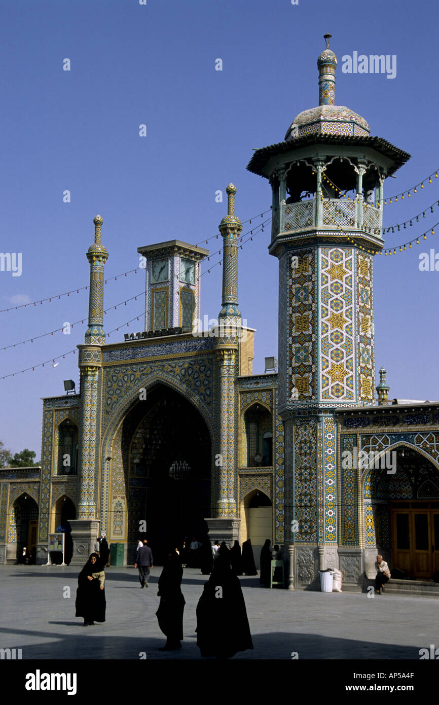 Iran Qom Hazrat e Masumeh shrine islam islamic muslim Stock Photo - Alamy