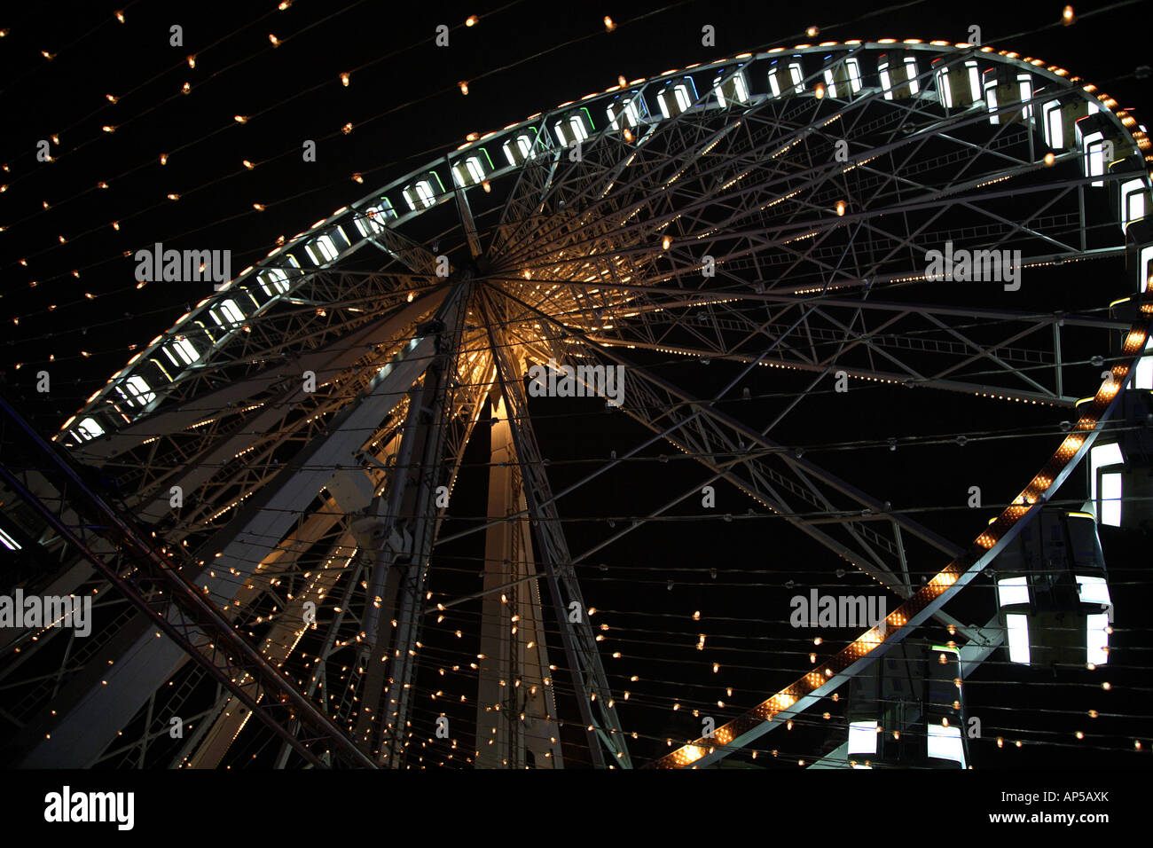 Cardiff Winter Wonderland - annual Christmas Fairground featuring a fun ...