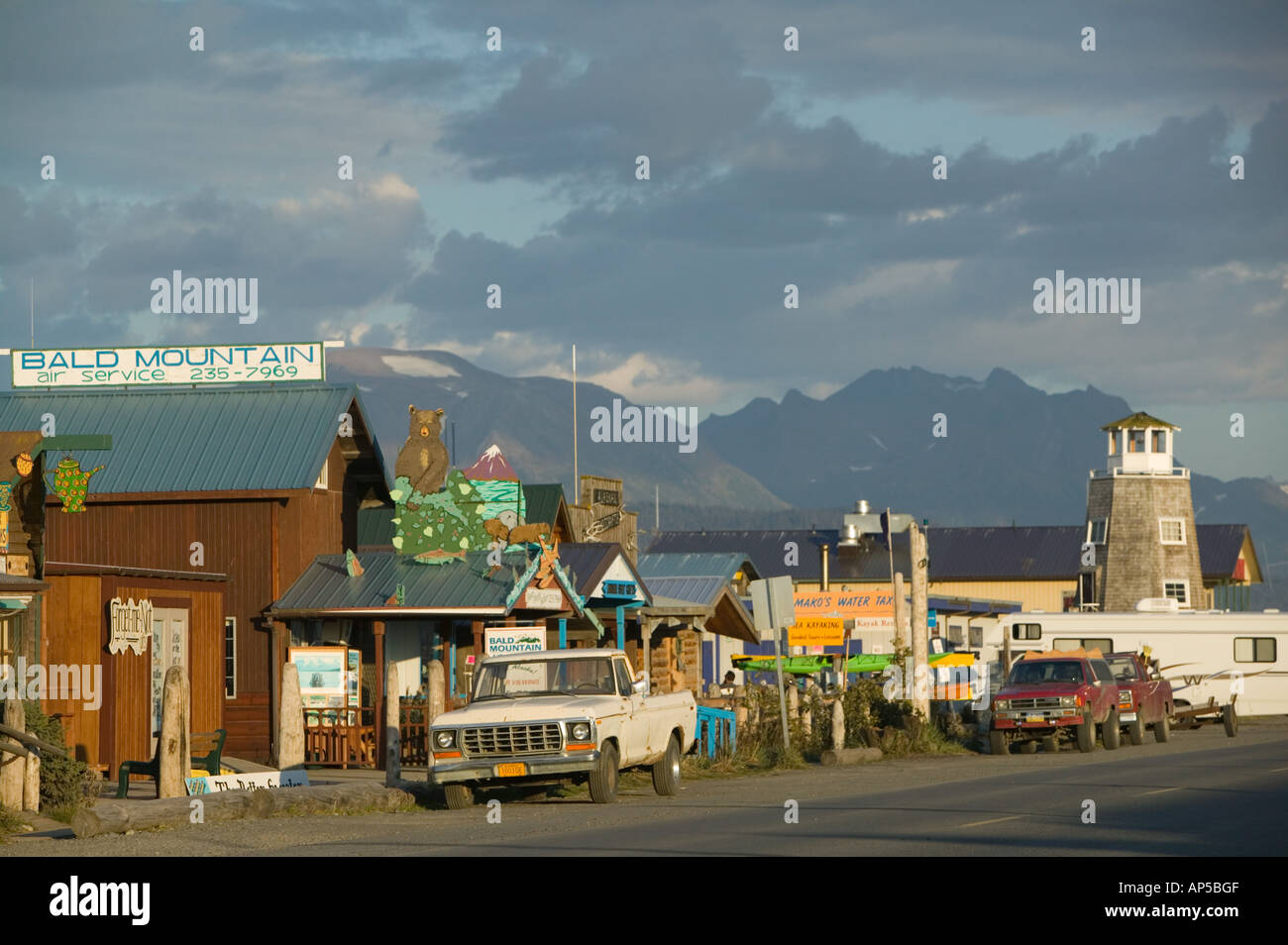 Homer alaska road hi-res stock photography and images - Alamy