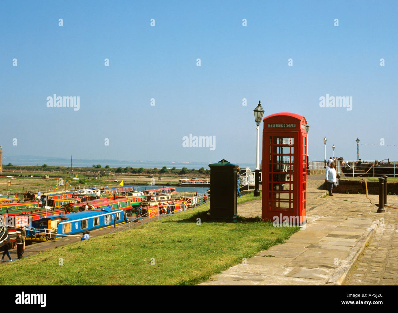 Cheshire basin hi-res stock photography and images - Alamy