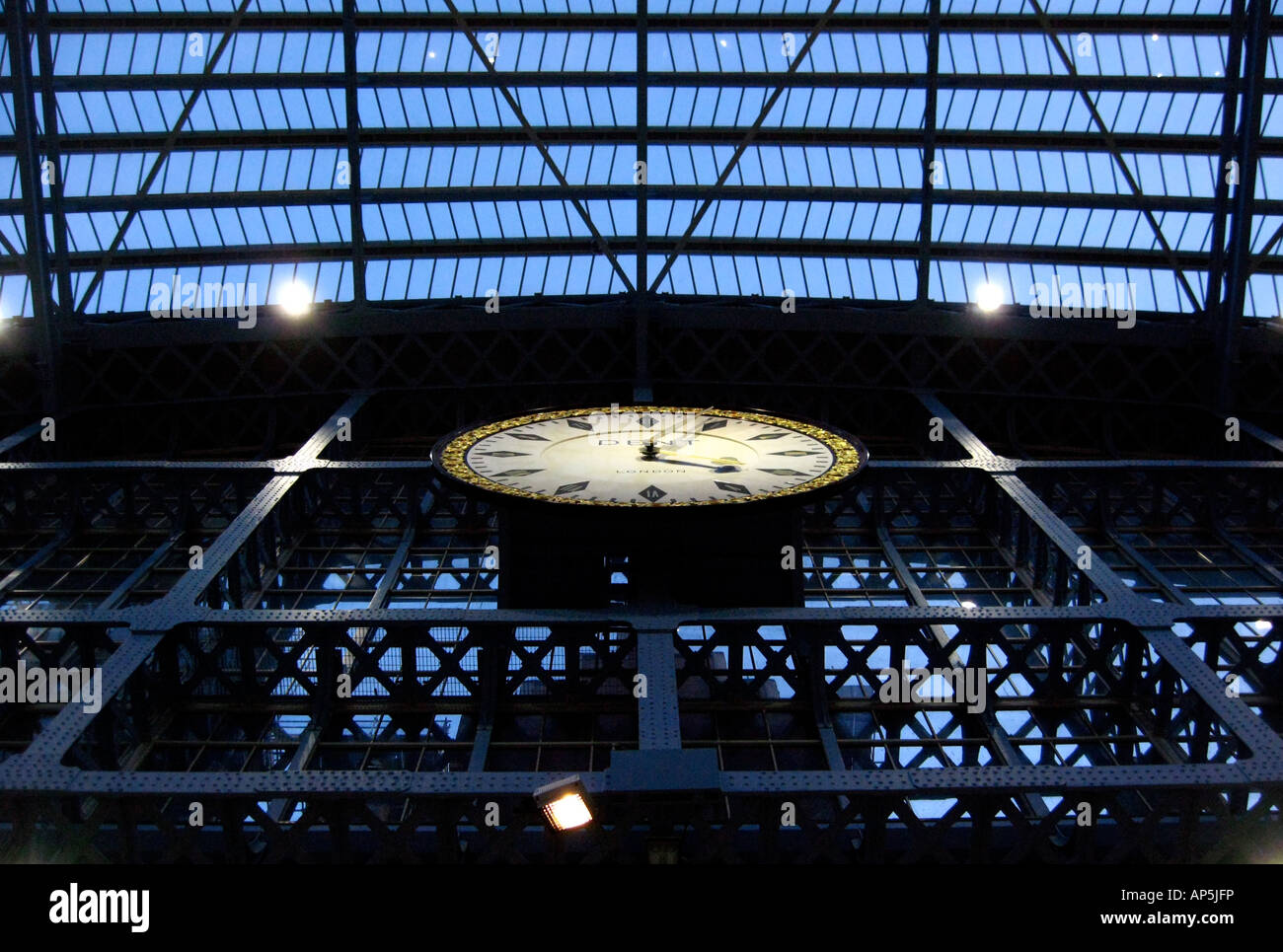 Low angle of large clock hi-res stock photography and images - Alamy