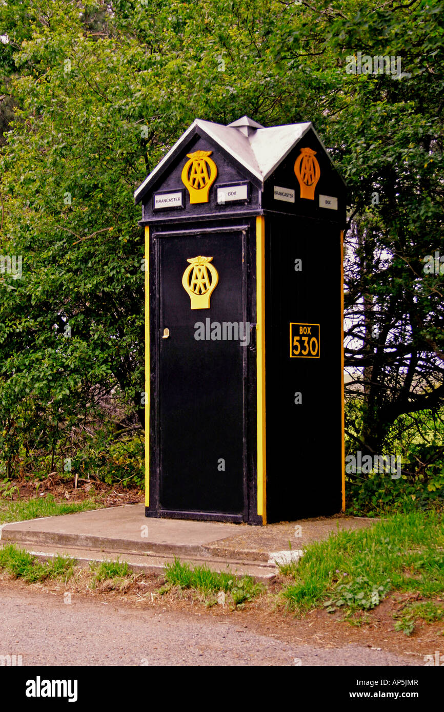 Old automobile association telephone box hi-res stock photography and ...