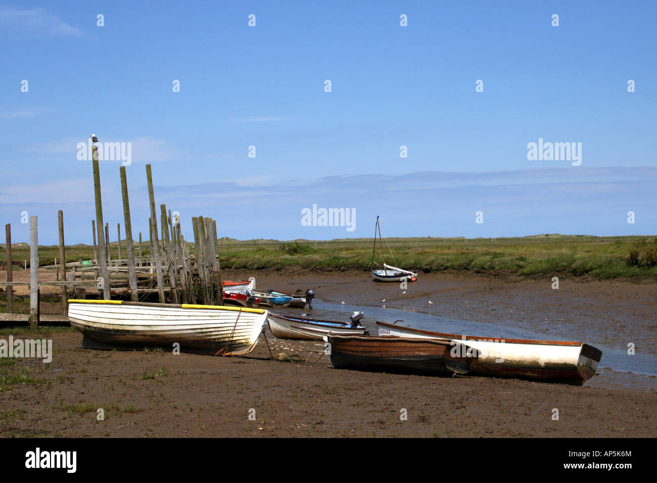 Morston backwater salt marsh norfolk hi-res stock photography and ...