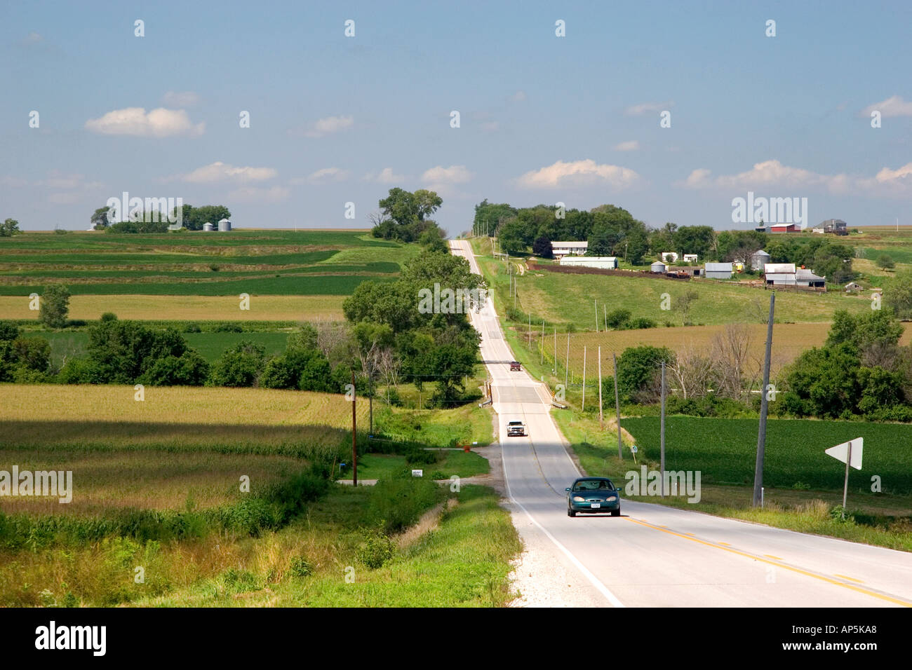 6 lane highway hi-res stock photography and images - Alamy