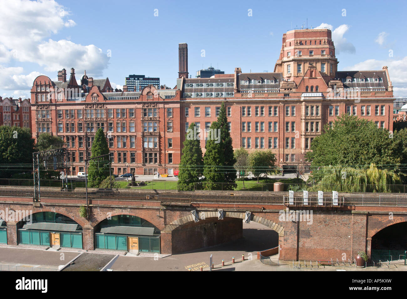 Umist sackville street hi-res stock photography and images - Alamy
