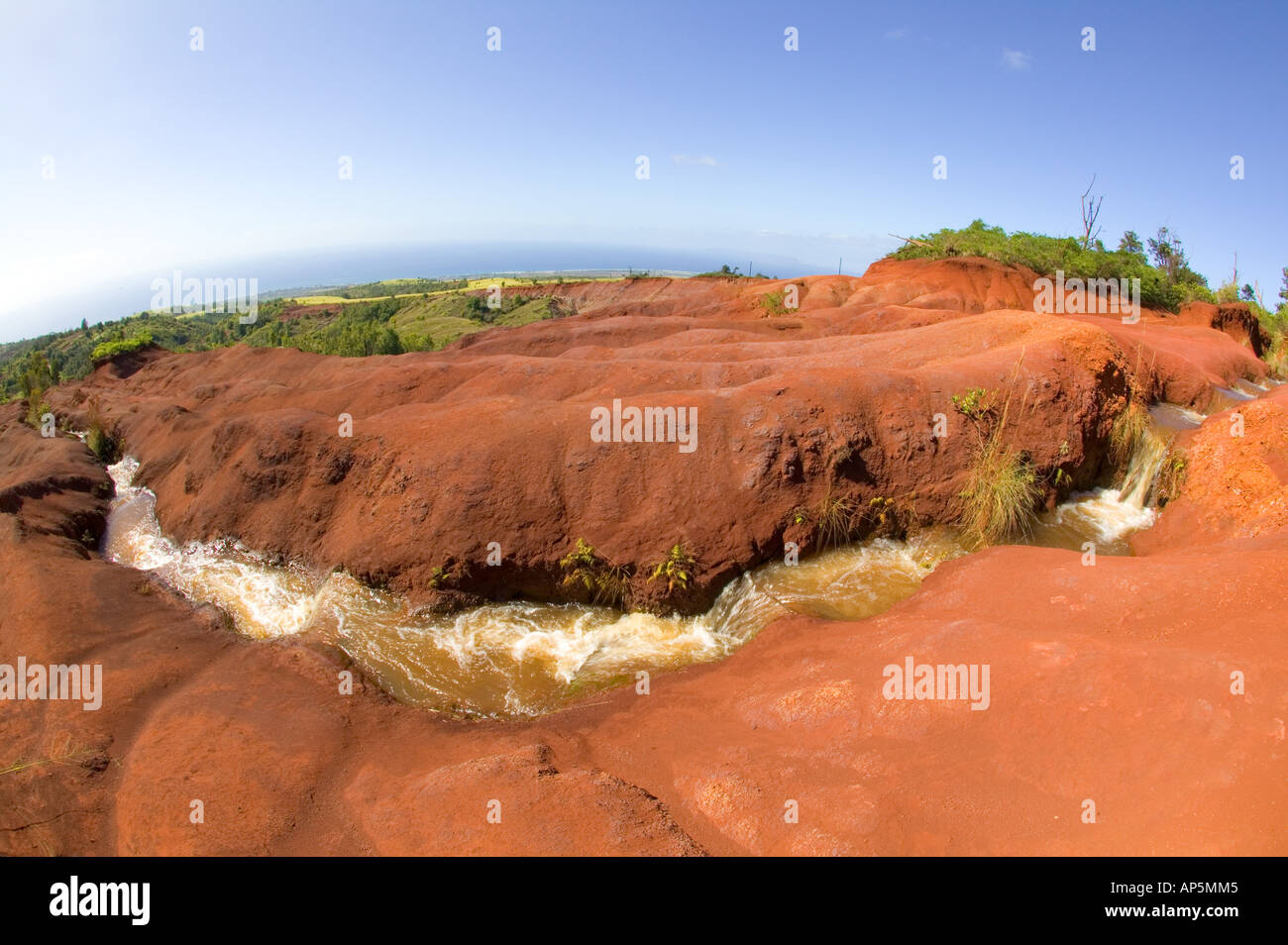 The river all red hi-res stock photography and images - Alamy