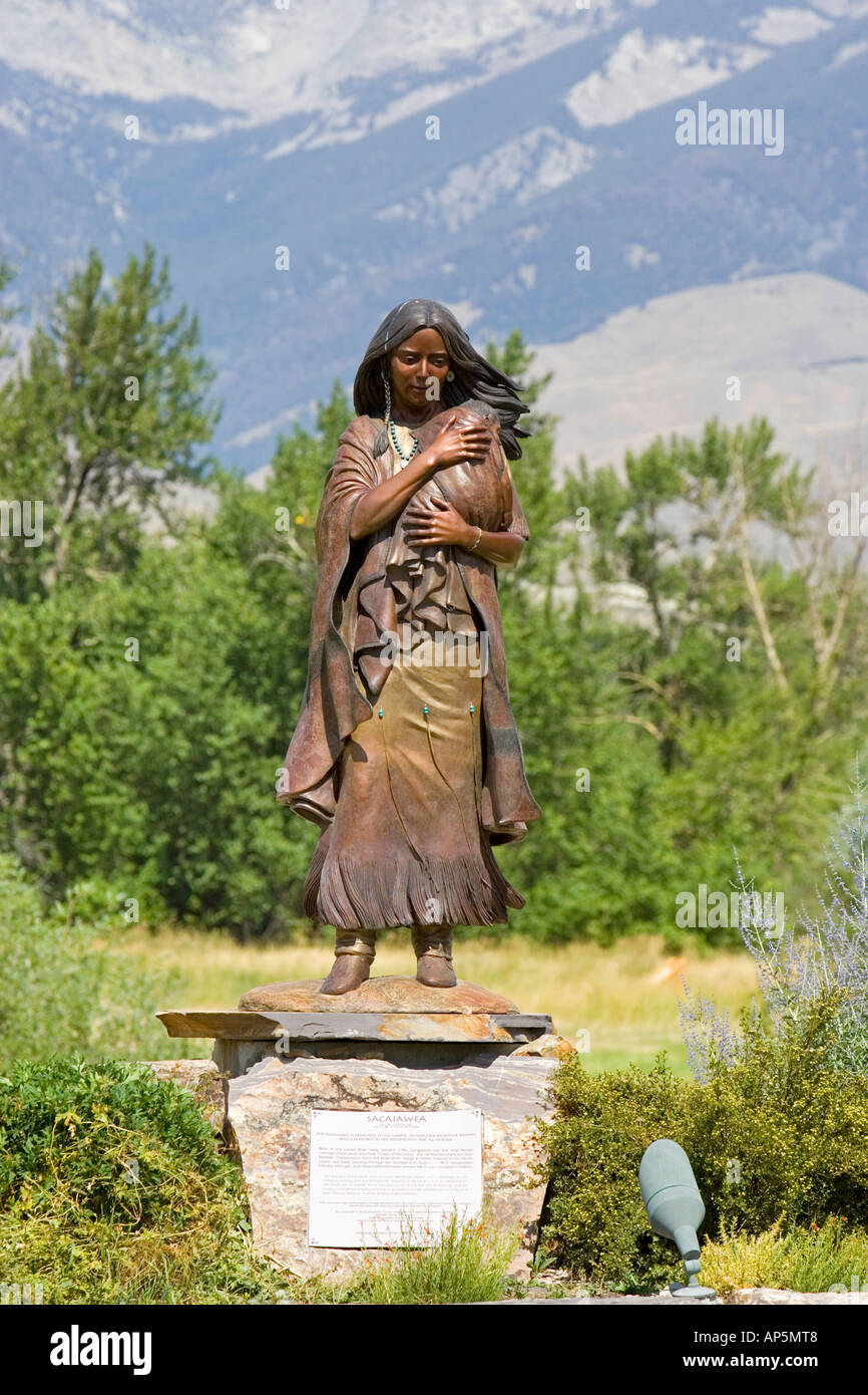Sacajawea statue hi-res stock photography and images - Alamy