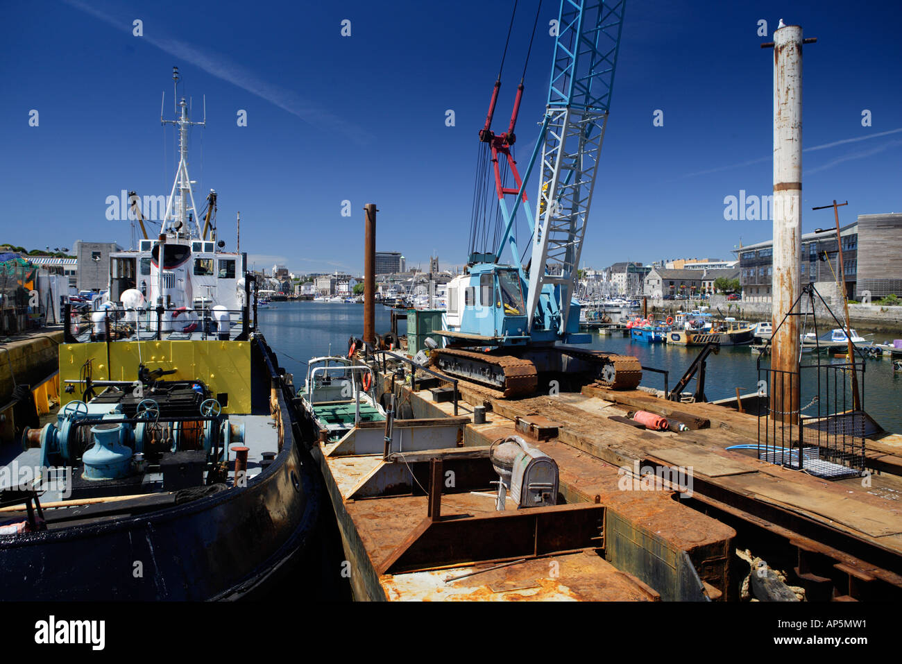 Plymouth docks hi-res stock photography and images - Alamy