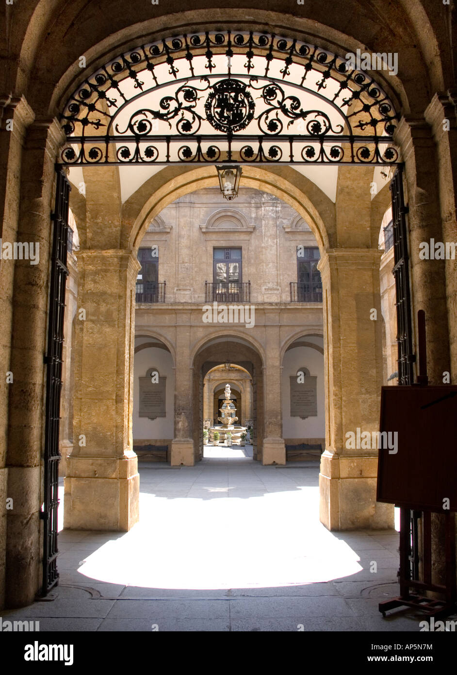 Universidad De Sevilla Stock Photos & Universidad De Sevilla Stock ...