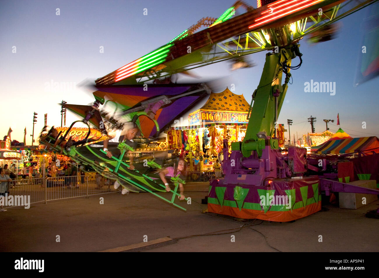 Iowa state fair ride hi-res stock photography and images - Alamy