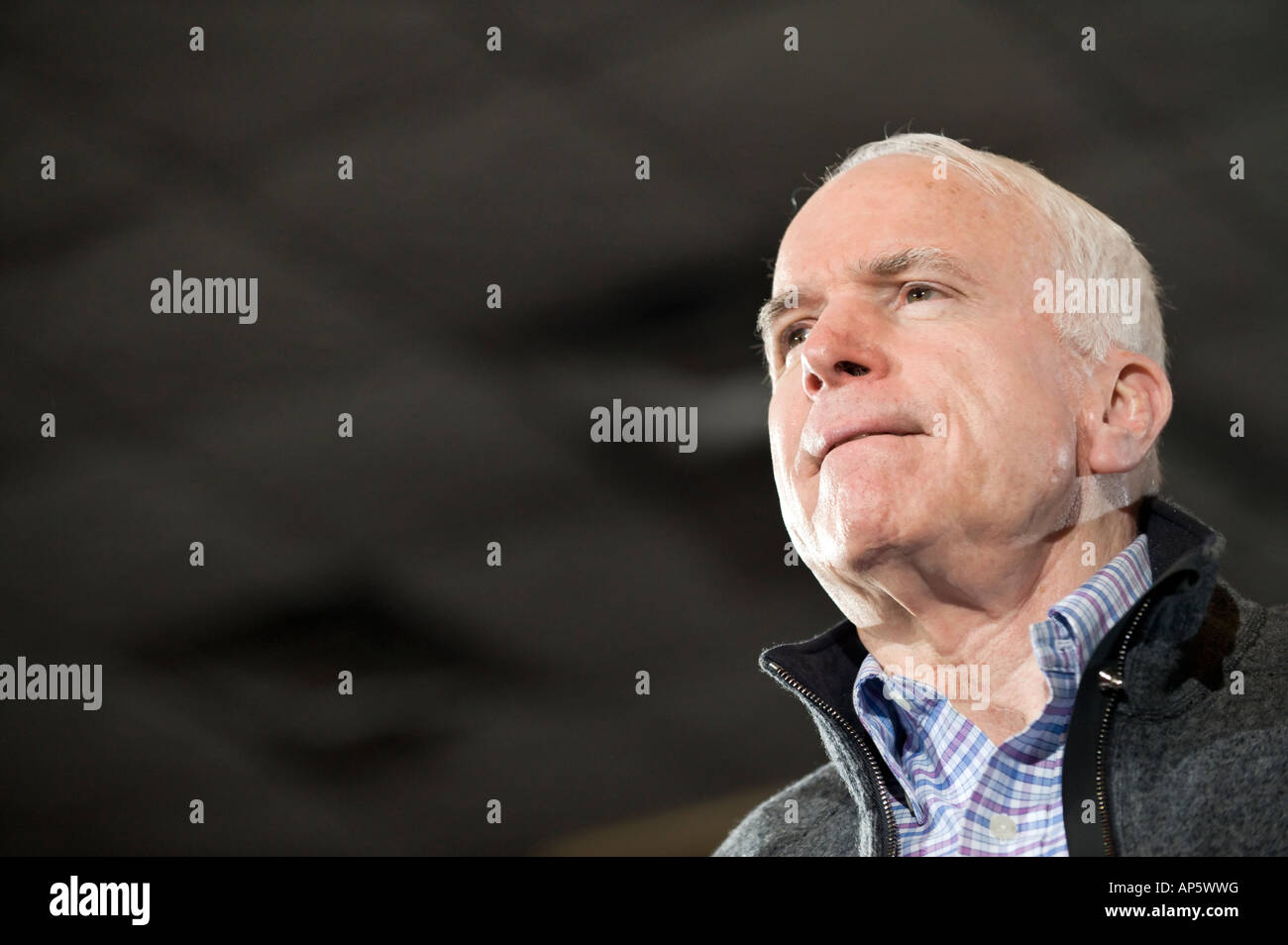Political candidate speech hi-res stock photography and images - Alamy