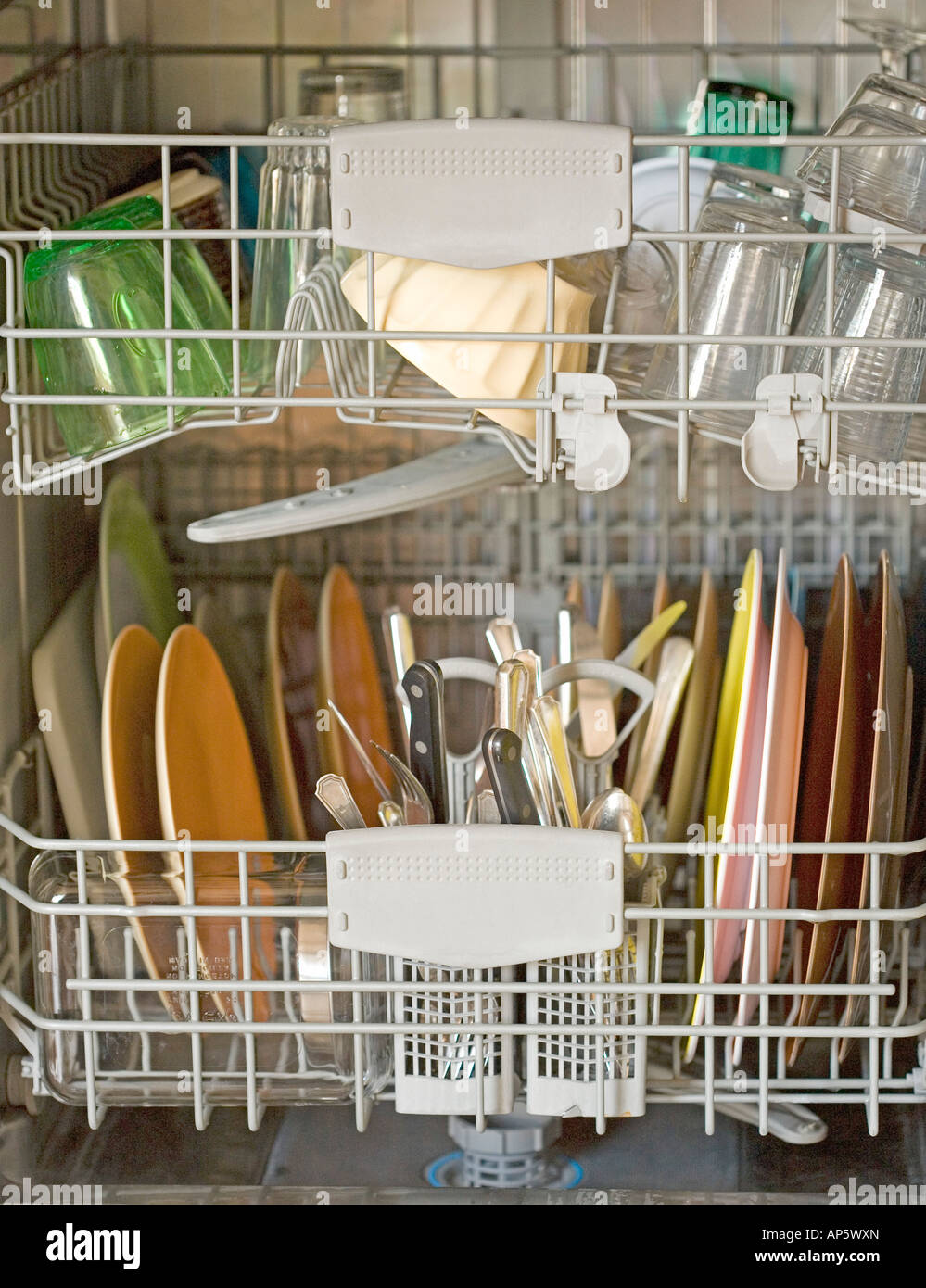 Open unload hi-res stock photography and images - Alamy