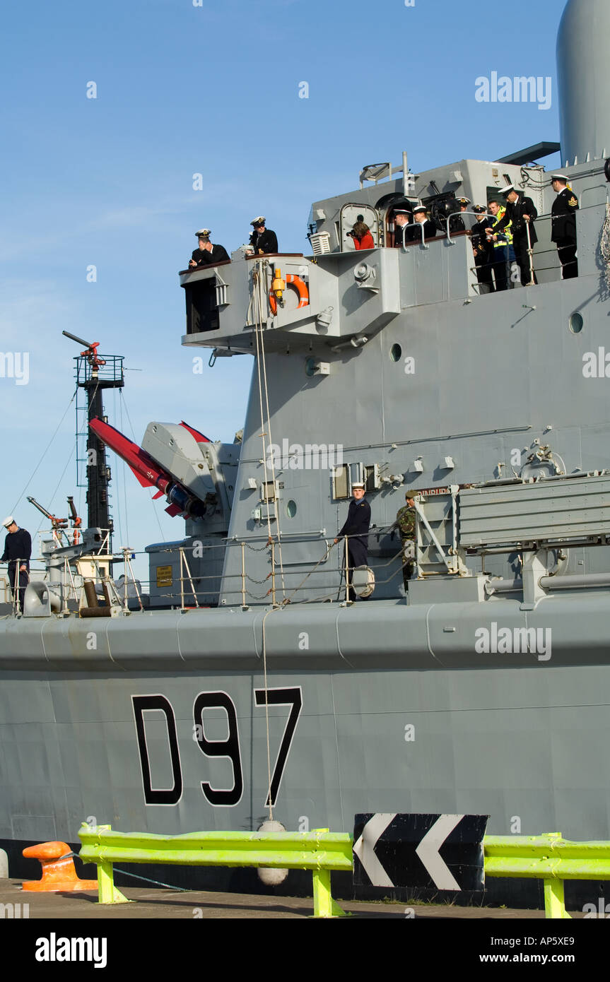 Hms edinburgh port leith edinburgh hi-res stock photography and images ...