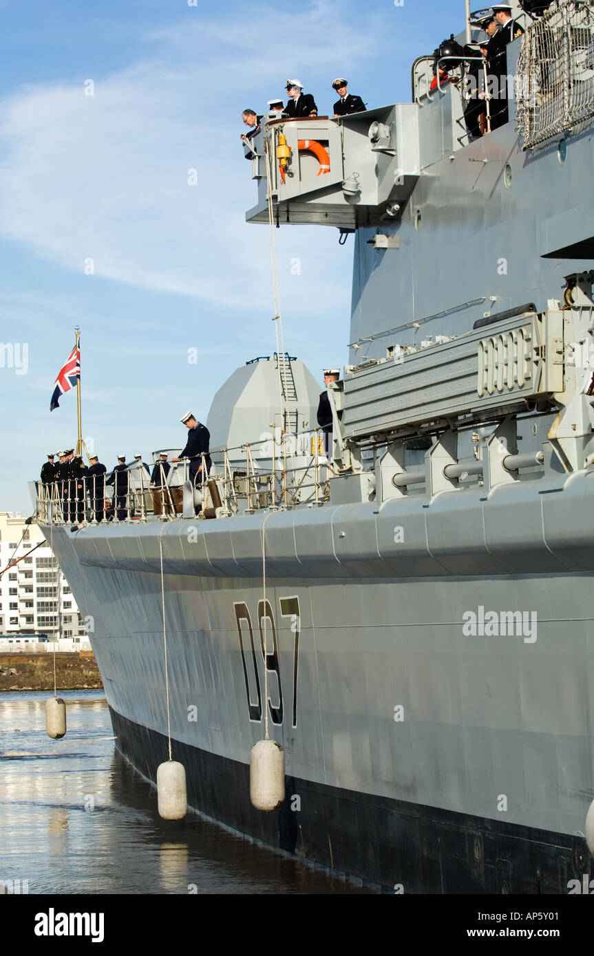 Hms edinburgh port leith edinburgh hi-res stock photography and images ...