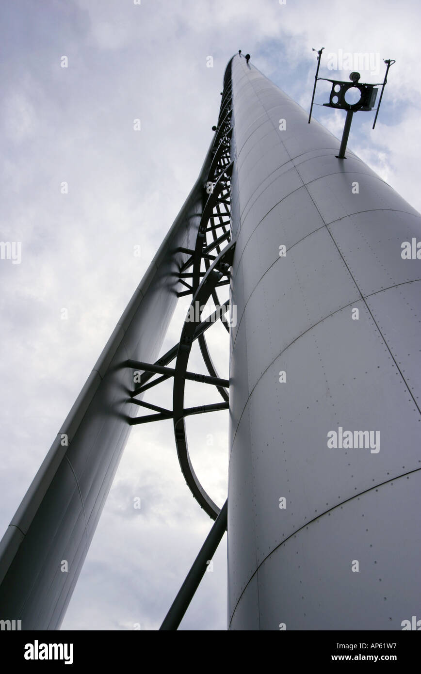 Silver building sky tower observation hi-res stock photography and ...