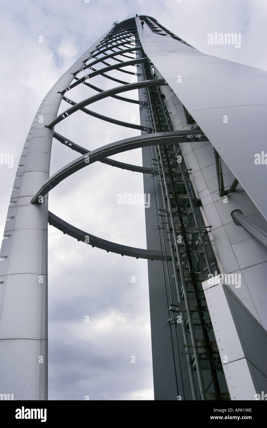 Silver building sky tower observation hi-res stock photography and ...