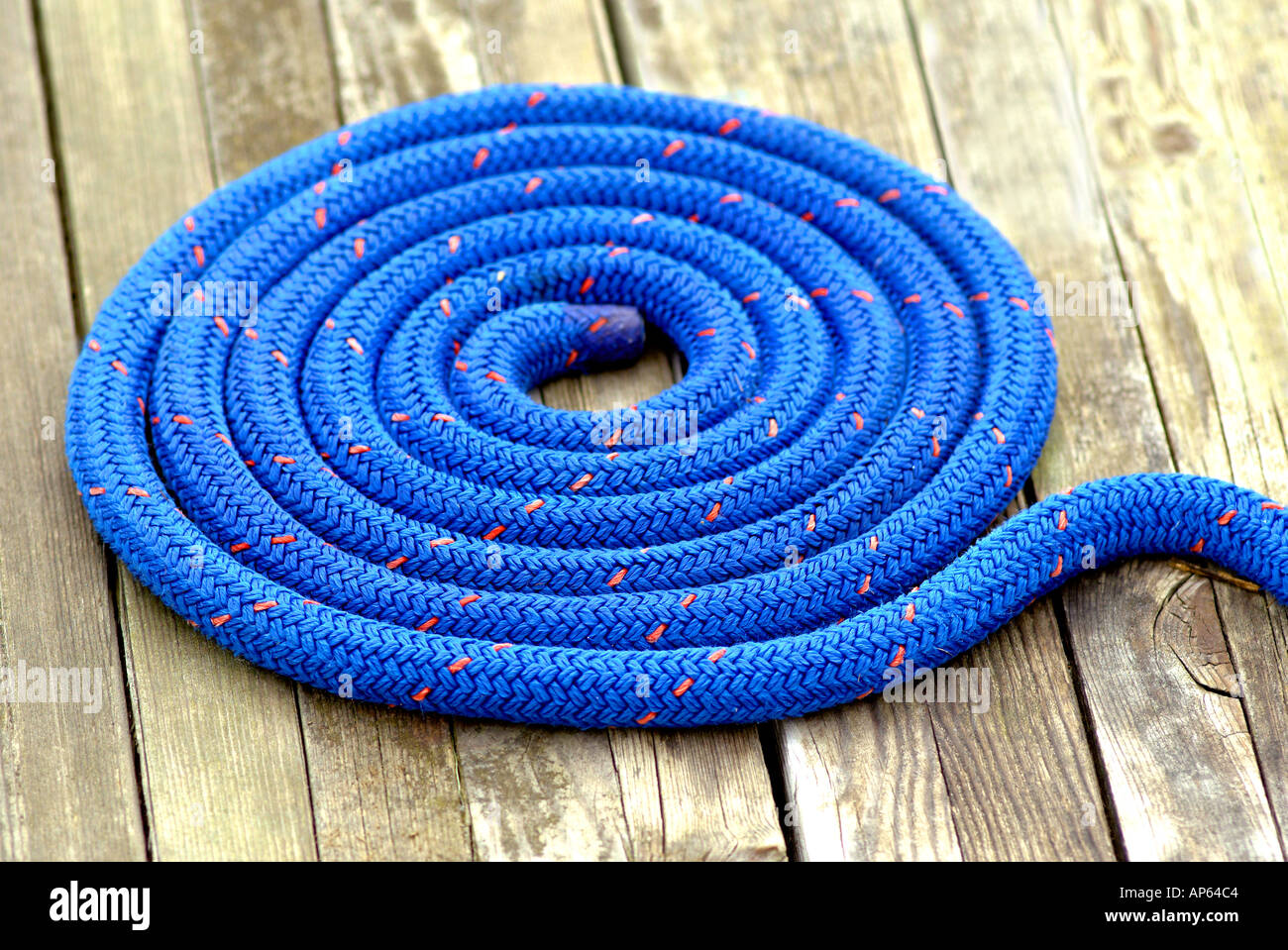 Coiled rope on dock hi-res stock photography and images - Alamy